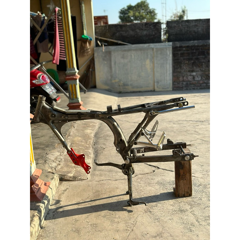 Jual Rangka cb original k2 tinggal naik mesin | Shopee Indonesia