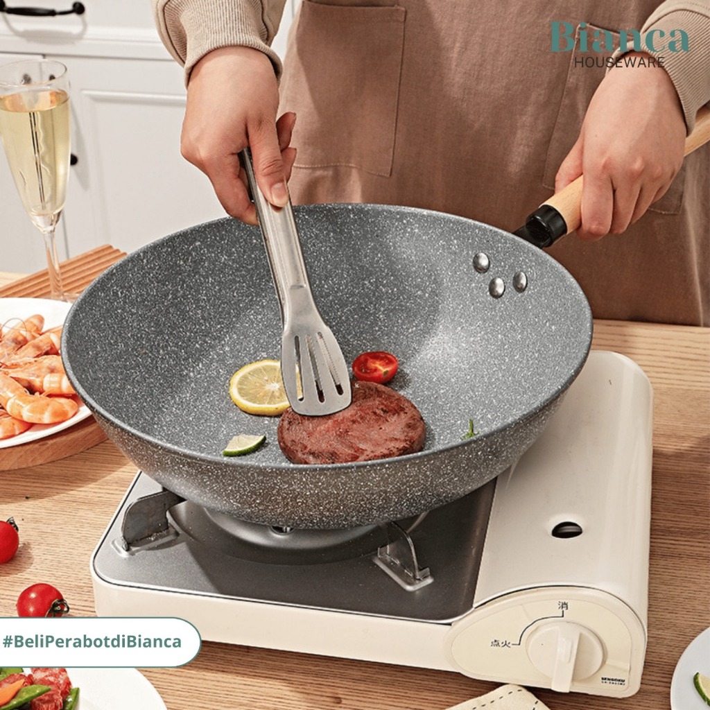 Jual WAJAN PENGGORENGAN BATU MEDIS 33 cm Gagang Kayu Wok Pan Teflon ...