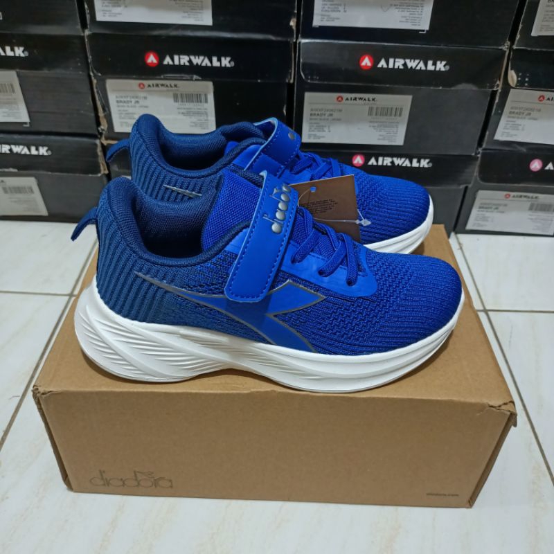 Jual DIADORA Keytone jr ( Size : 32 ) | Shopee Indonesia