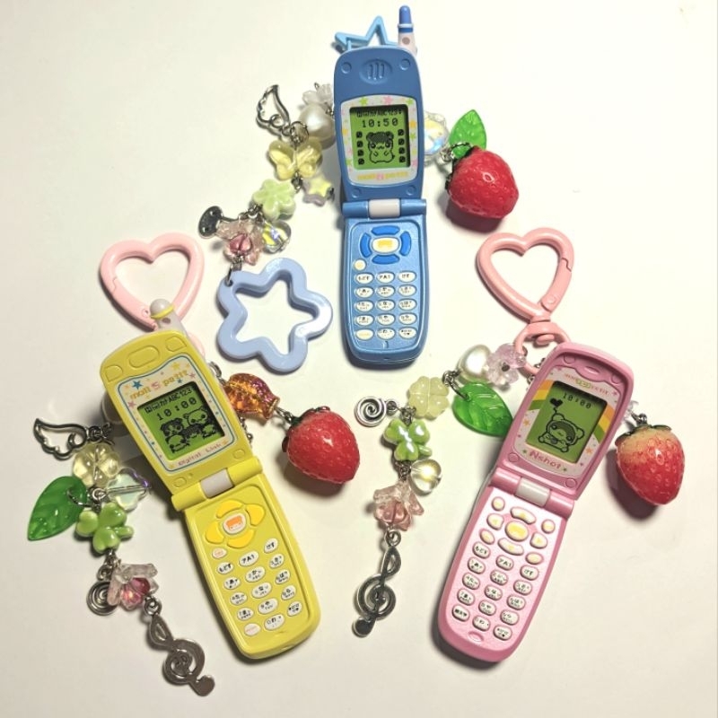 Jual [Ready Stock] Keychain Flip Phone trinkets gashapon gotochi hp ...