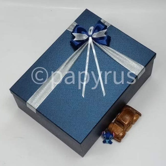 Jual PAPYRUS 30x40 Tinggi 15cm Kotak Kado Gift Box Hadiah V1 | Shopee Indonesia