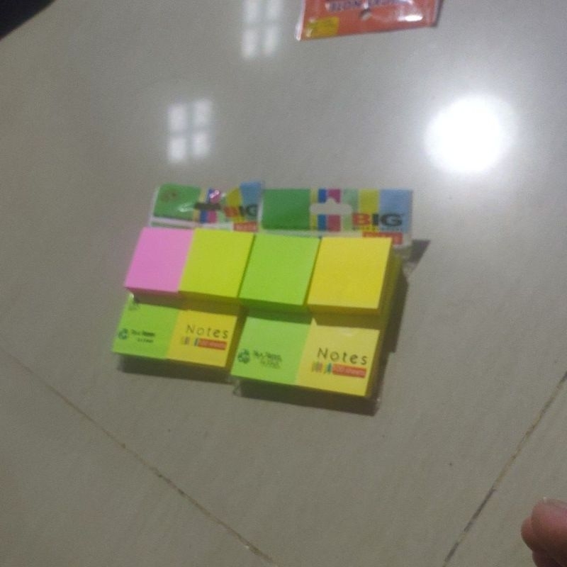 Jual BIG Sticky Note 76mm x76mm | Shopee Indonesia