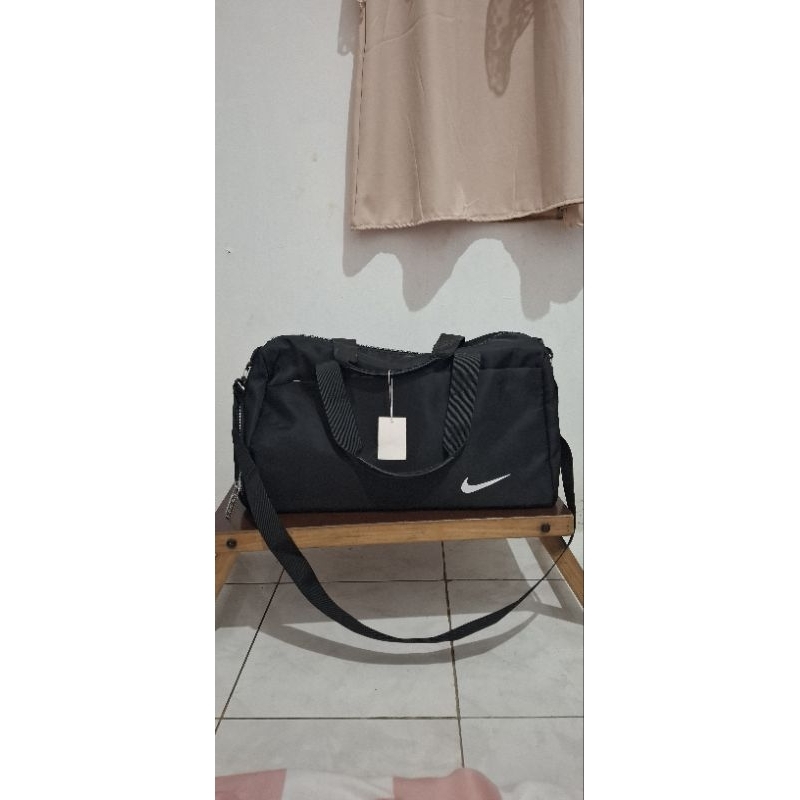 Jual BARU ‼️ Tas Minggat N I K E bisa jadi tas buat olahraga juga ...