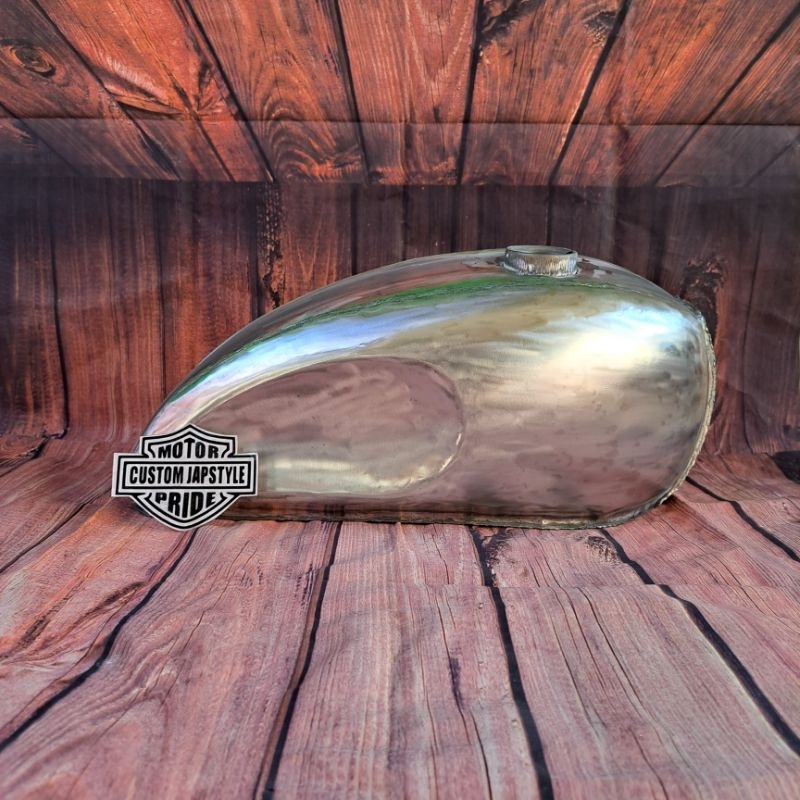 Jual Tangki British list tengah tutup samping tangki custom Triumph ...