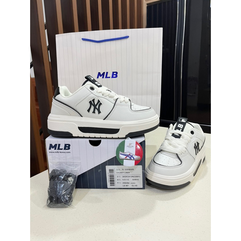 Jual Sepatu MLB Chunky Liner Basic Si NewYork Yankees White Black ...