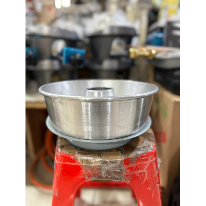 Jual BAKING PANS 1 Set alumunium berbagai macam ukuran + tatakan ...
