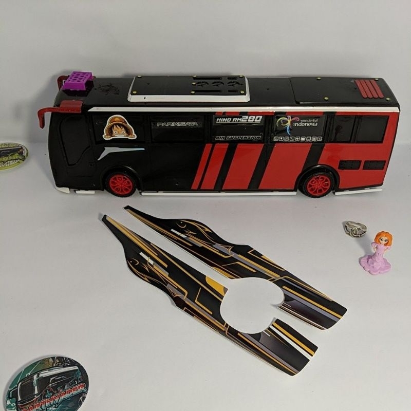 Jual stiker liveri Alfarizi aka aksesoris miniatur bus telolet | Shopee ...