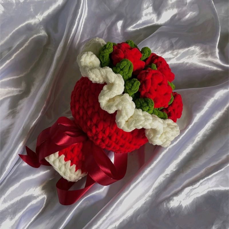 Jual Buket Bunga Mawar Rajut | Crochet | wisuda | hadiah | Shopee Indonesia