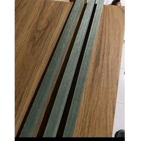 Jual wall batten mdf hijau hmr hijau tebal 15mm 18mm | Shopee Indonesia