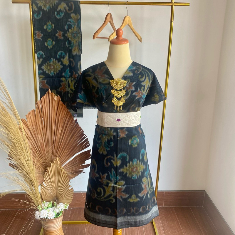 Jual KAIN TENUN ENDEK KHAS BALI SERI AIRBRUSH MOTIF PATRA | Shopee ...