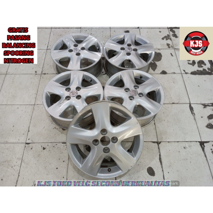 Jual Velg Mobil Bekas Copotan R15 Ori Yaris Pcd 4x100 Ring 15 Buat Sigra Calya Agya Ayla Vios ...