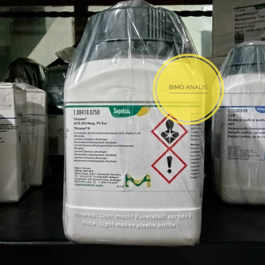 Jual TITRIPLEX III 250gr Merck 108418 For Analysis / EDTA | Disodium ...