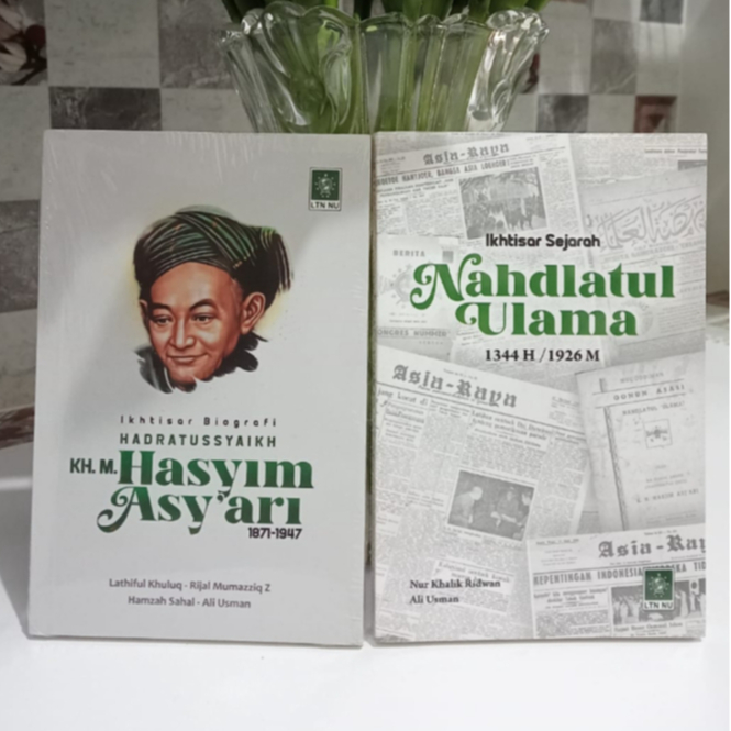 Jual Buku Biografi KH.M. Hasyim Asy'ari dan Sejarah NU | Shopee Indonesia
