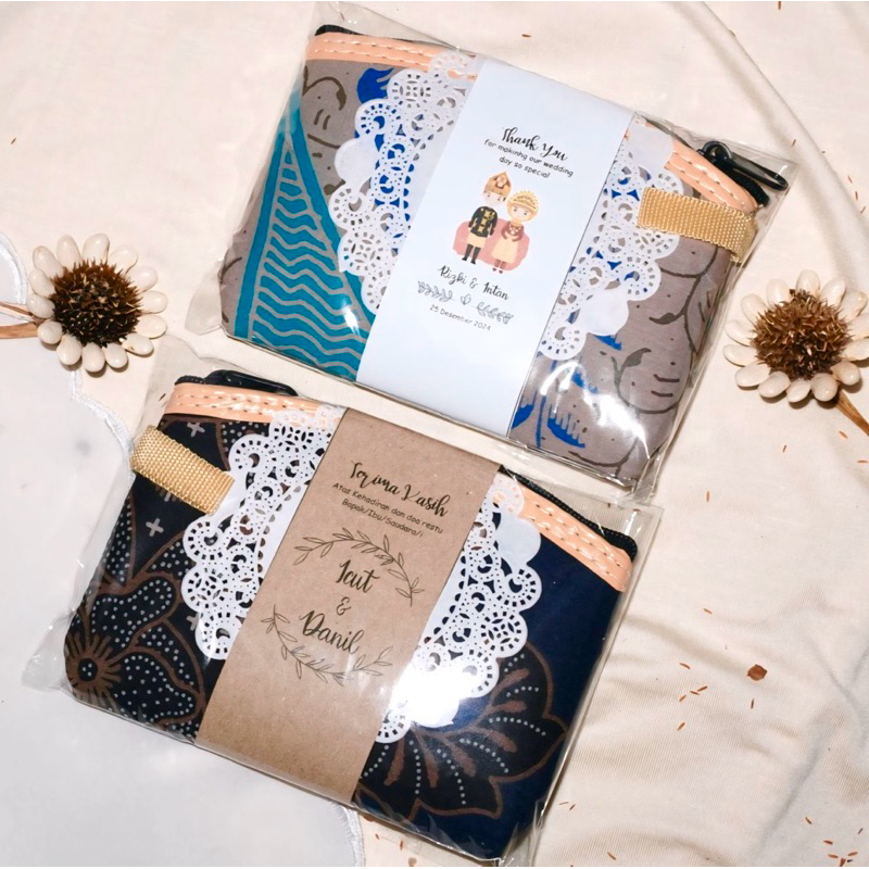 Jual Paket 50pcs Souvenir Pernikahan Dompet Pouch Batik Koin 12,5 cm x 9,5cm | Shopee Indonesia