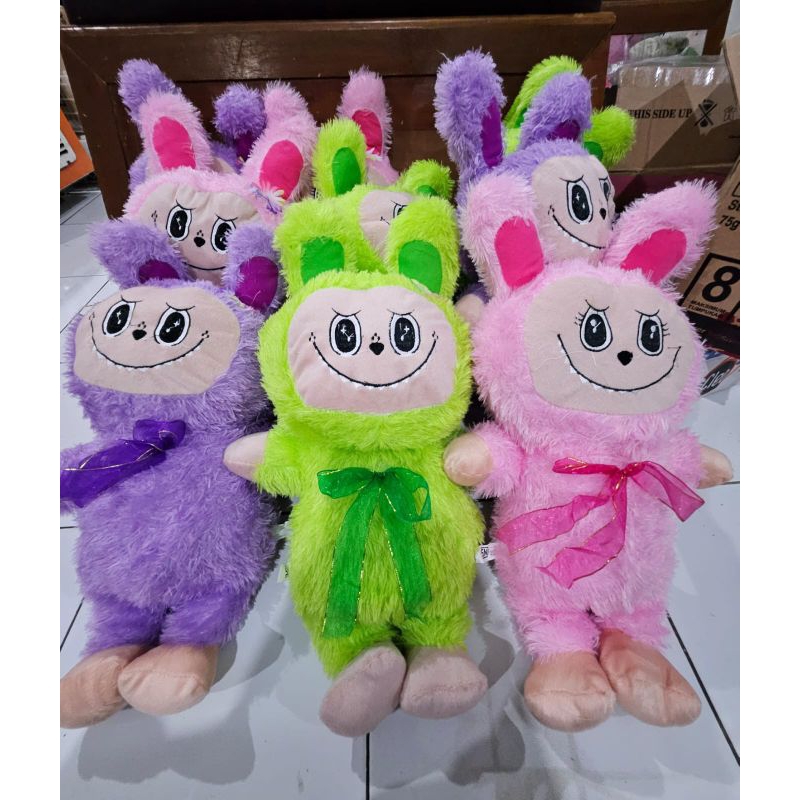 Jual Boneka Labubu Besar Uk 40cm, Labubu Boneka Viral | Shopee Indonesia