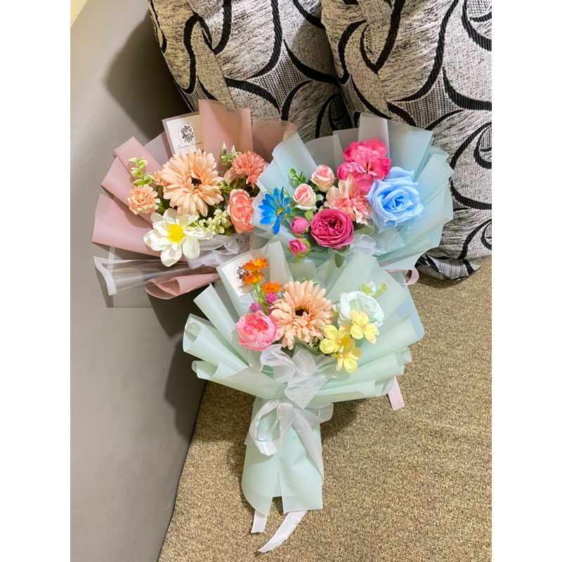 Jual READY STOCK buket bunga medan | buket graduation | buket wisuda ...