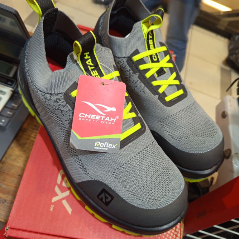 Jual Sepatu safety cheetah reflex 8083 green original | Shopee Indonesia