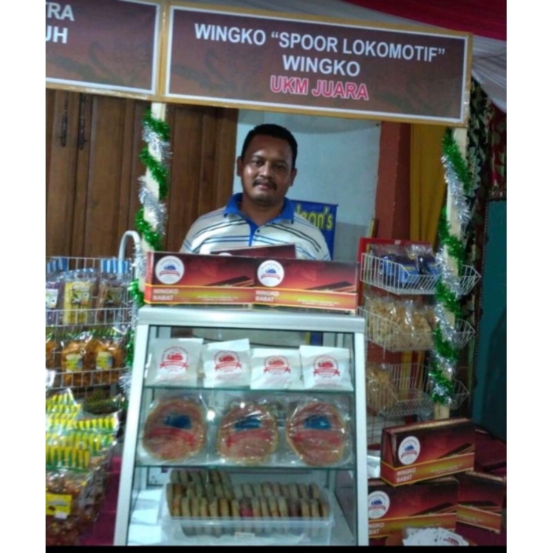 Jual wingko ukuran besar1 biji spoor lokomotif khas cepu | Shopee Indonesia