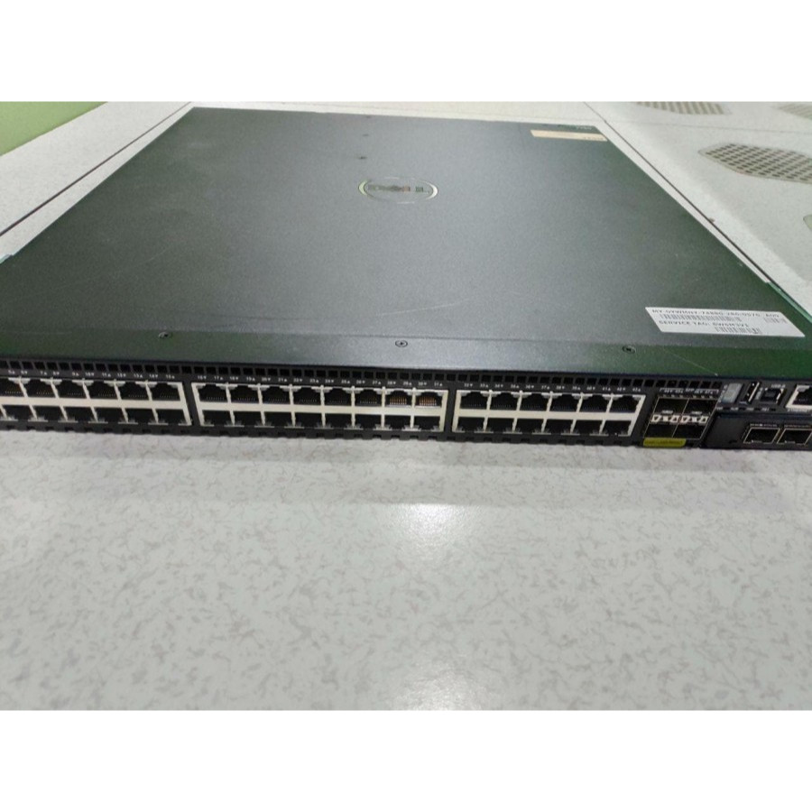 Jual Dell Force10 S60 48 x Ports 10/100/1000Base-T + 4 x SFP | Shopee ...