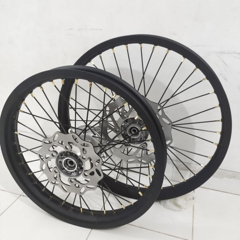 Jual velg KLX150 KLX D-Tracker klx150 series velg vrossi ukuran 16 19 ...