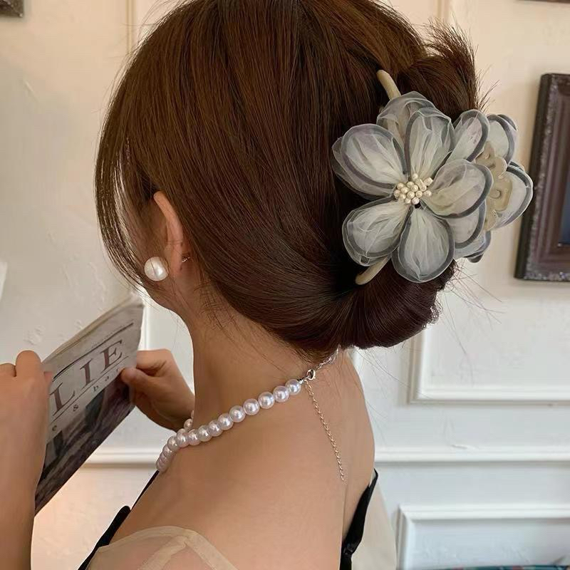 Jual Jedai Jepit Rambut Korea Bunga / Millie Flower Hair Claw Clip ...