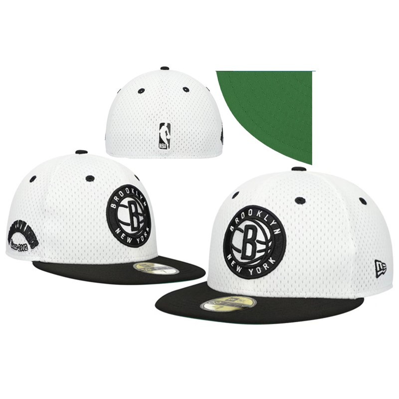 Jual Topi Brooklyn White Black Dry Fit Visor Green Bordir Build Up Caps ...