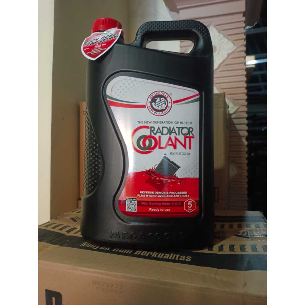 Jual Air Radiator Coolant Merah Megacools | Shopee Indonesia