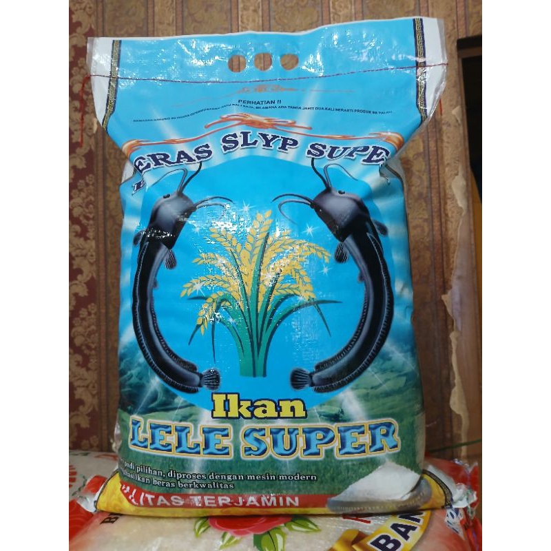 Jual BERAS IKAN LELE SUPER 10kg | Shopee Indonesia