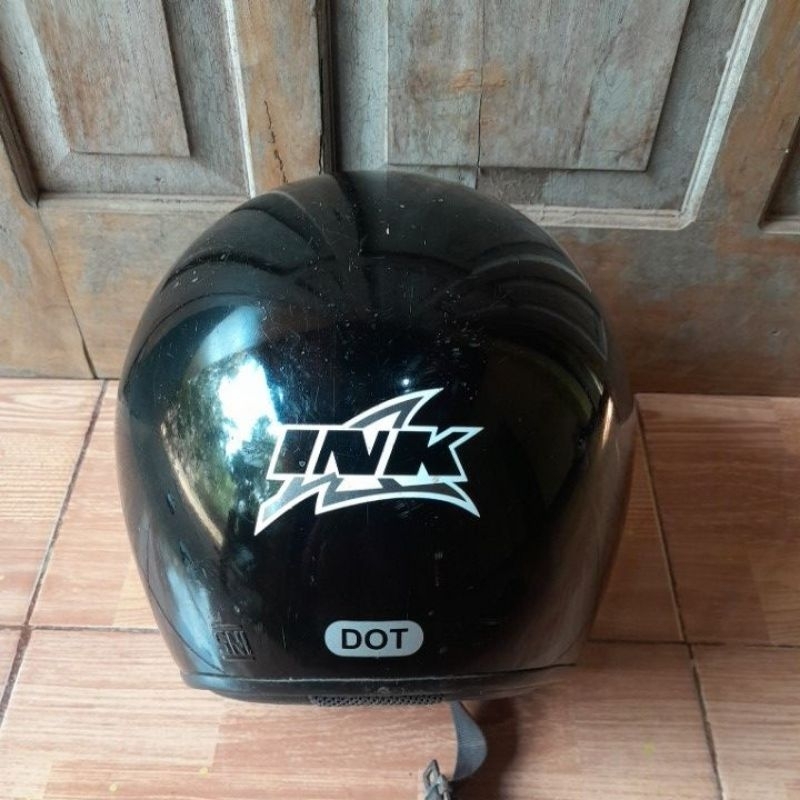 Jual HELM BEKAS INK KLASIK HITAM GLOSY (REALPICT) | Shopee Indonesia