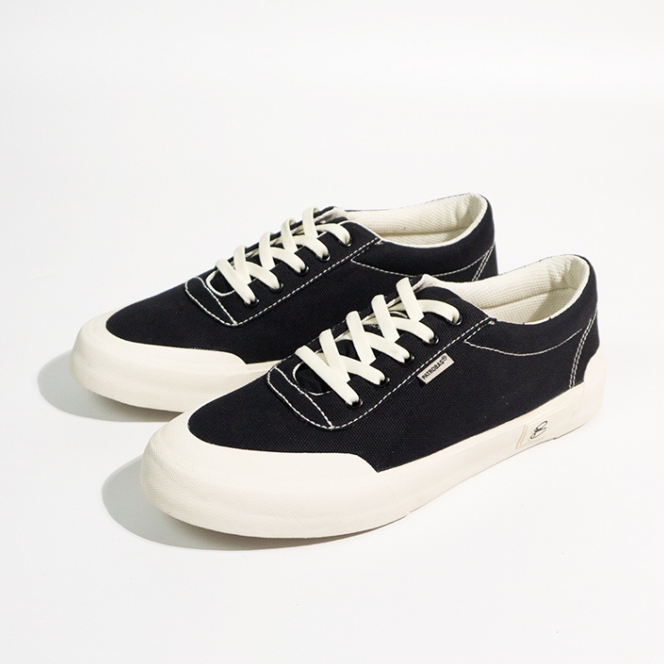 Jual Patrobas Basic Black White Sneakers | Shopee Indonesia
