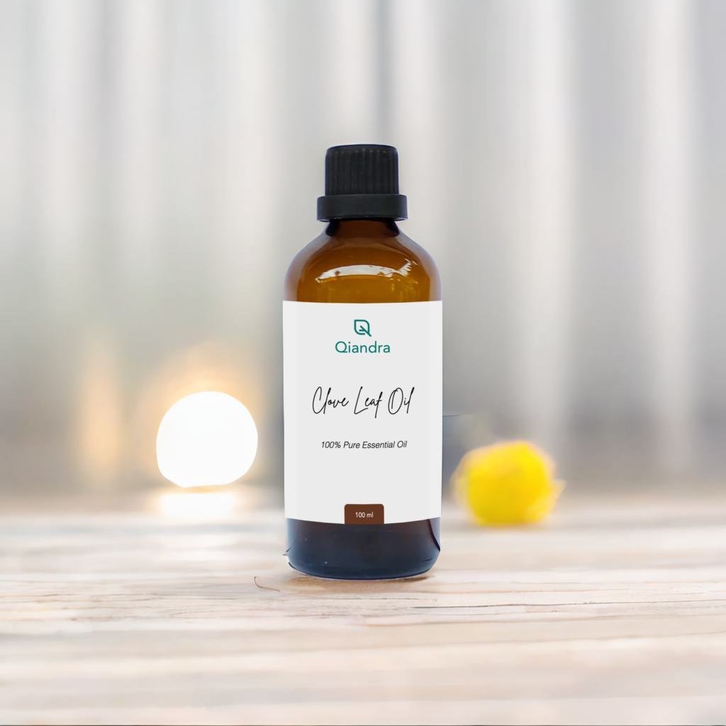 Jual Minyak Cengkeh Murni - Clove Leaf Essential Oil 100ml | Shopee ...