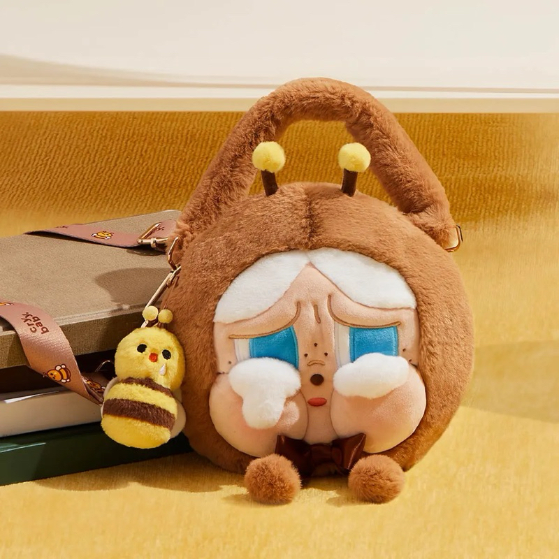 Jual CRYBABY CRY BABY CRYING AGAIN BIG HEAD BEE SLINGBAG PLUSH SLING ...