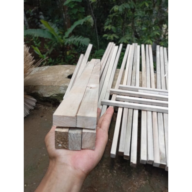 Jual Kayu reng 2x3 panjang 2 meter isi 10 batang sudah serut halus ...