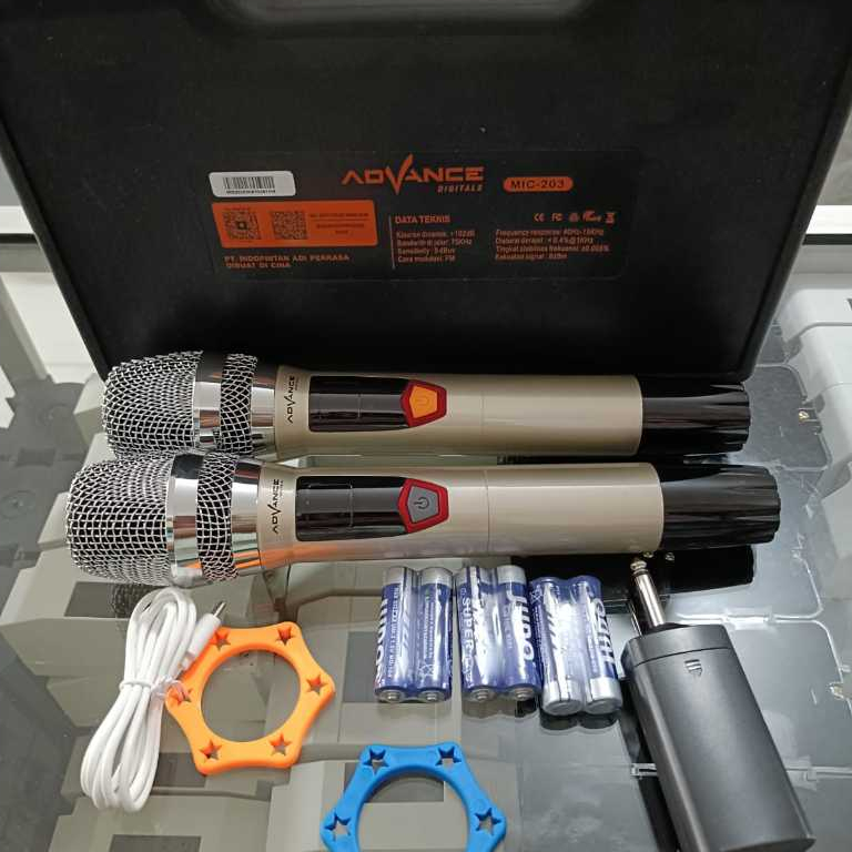 Jual Mic Wireless Advance MIC 203 Original Bergaransi Resmi Mic Double ...