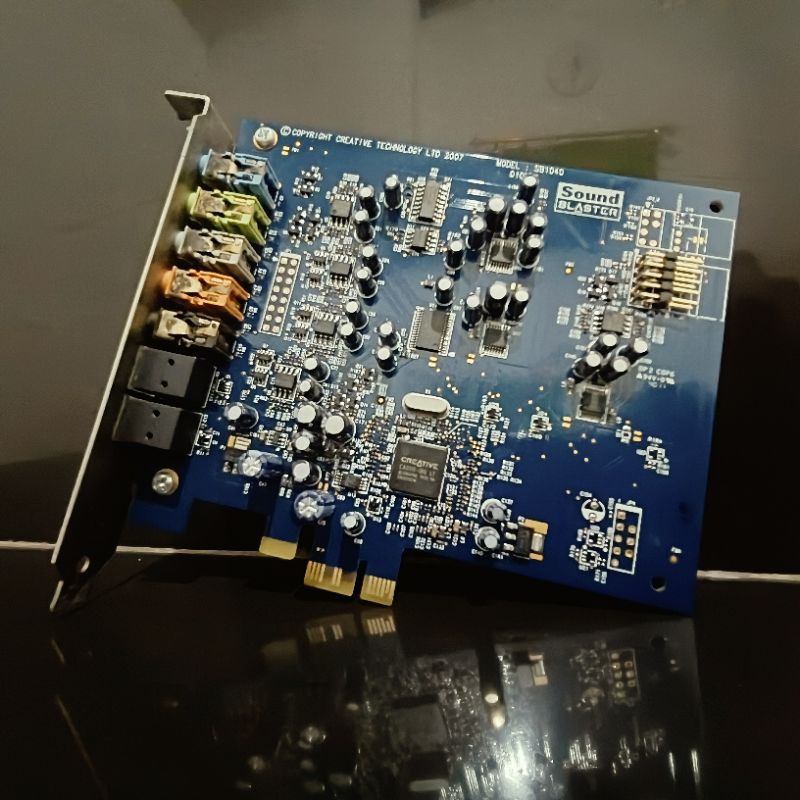 Jual Soundcard Soundblaster Creative X-Fi SB1040 PCI Express 1X ...