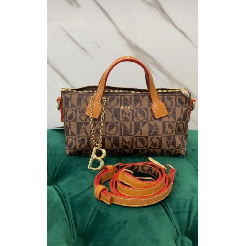 Jual Tas slingbag Bonia (free dushbag and paperbag) | Shopee Indonesia