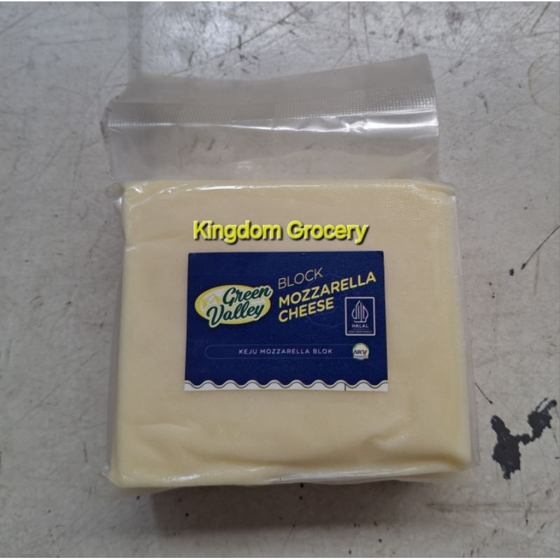 Jual KEJU MOZZARELLA BLOCK/BLOCK CHEESE MOZZARELLA 200GR ORIGINAL ...