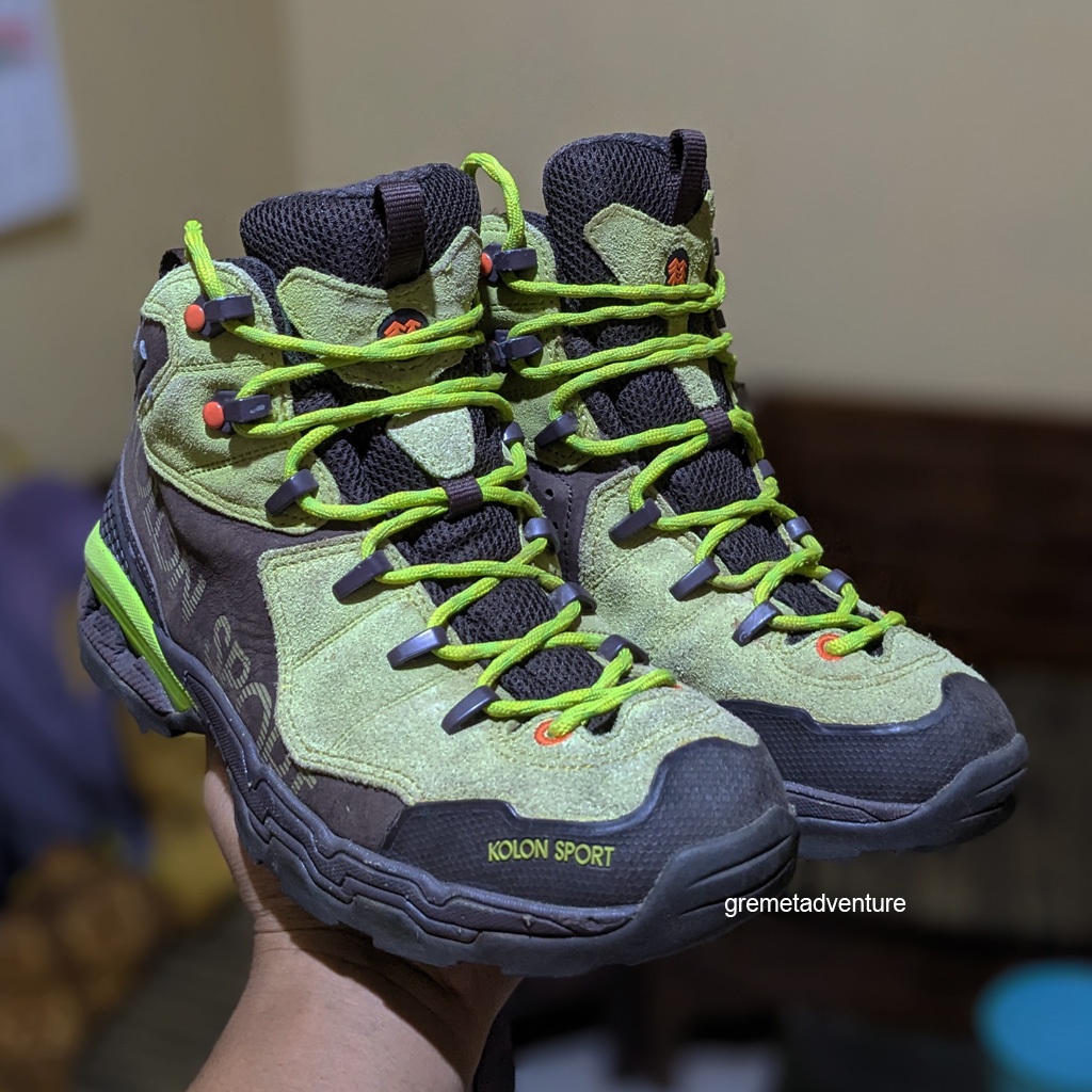 Jual Sepatu Gunung Kolon Sport Gore-tex 38 Waterproof - Sepatu Hiking ...