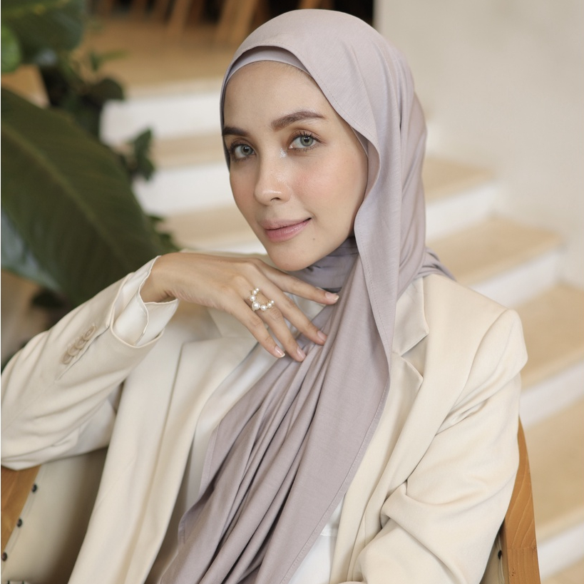 Jual GONEGANI OFFICIAL X Hamidah Rachmayanti - Meeda Shawl | Shopee Indonesia