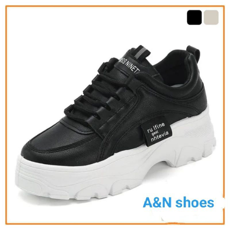 Jual sepatu sneakers sekolah wanita terbaru keren kekinian model Korean ...
