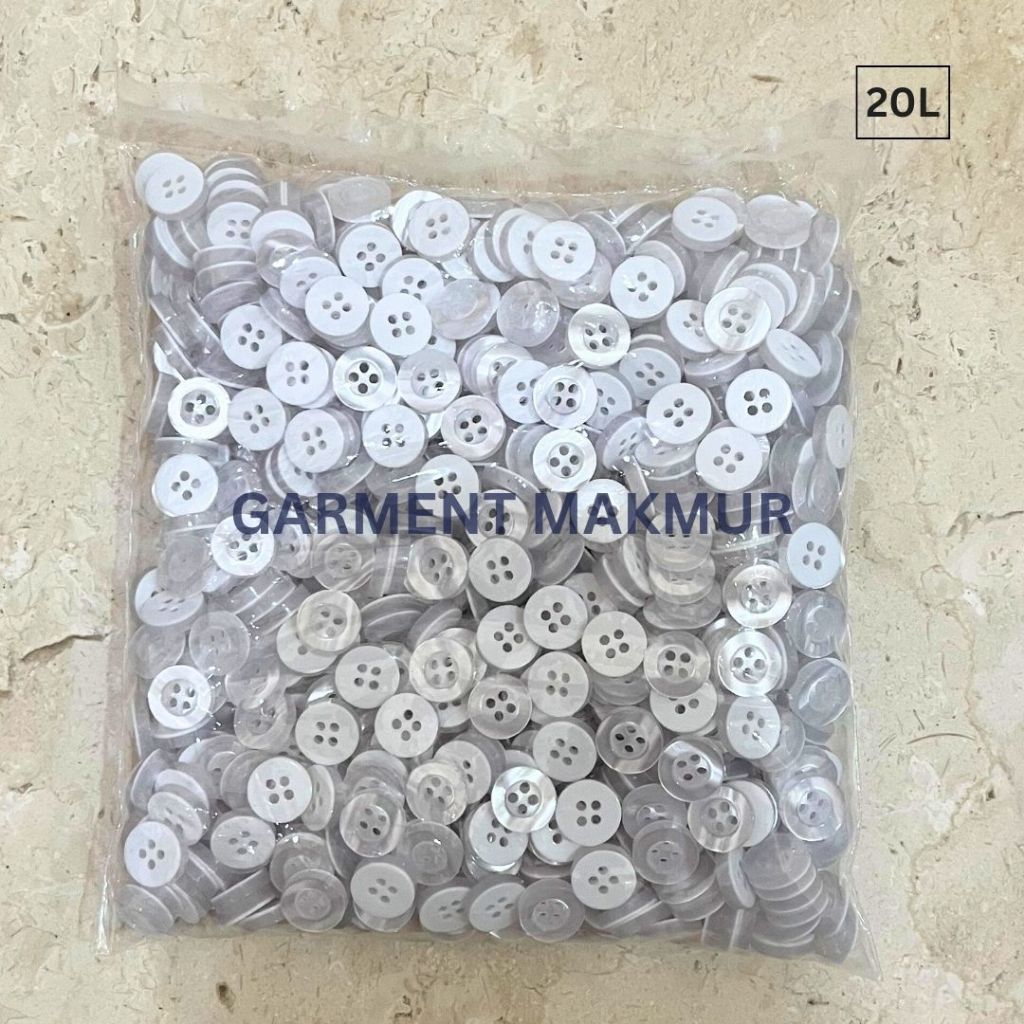 Jual Kancing Kemeja Lubang 4 Lapis Kilap Tebal Putih 20L isi 5 gros ...