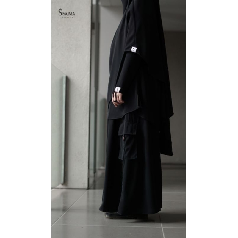 Jual Cargo Black By Syaima | Shopee Indonesia