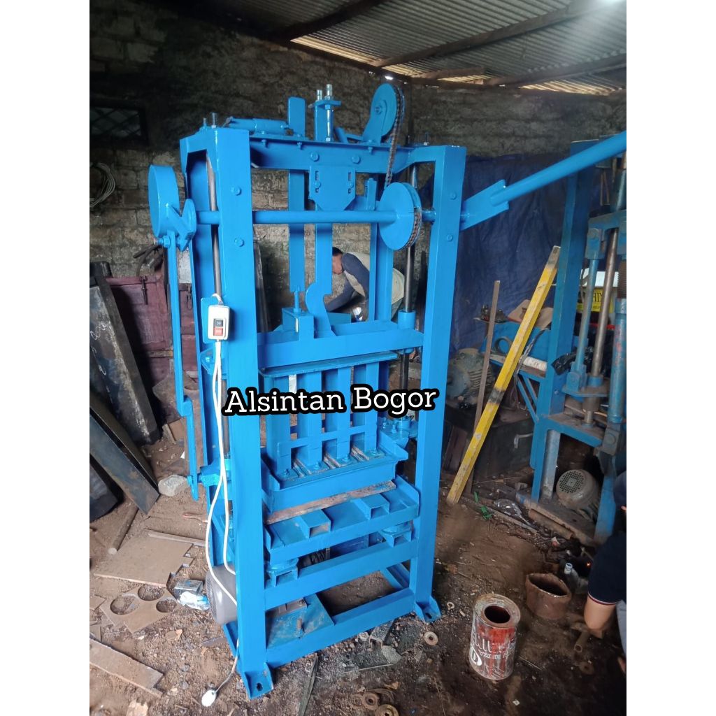 Jual Mesin Press Batako dan Paving Block - Mesin Cetak Batako-Paving ...