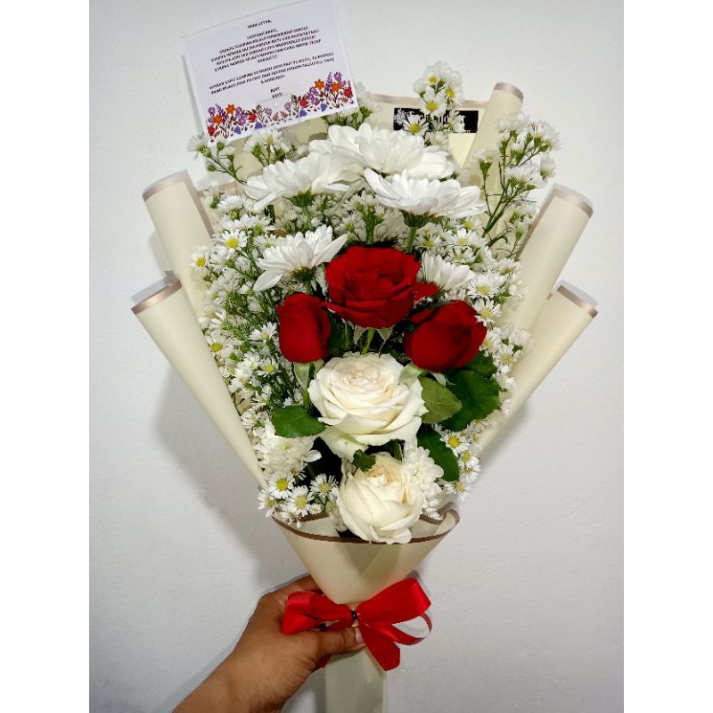 Jual Buket bunga mawar 5 tangkai asli segar CIMAHI BDG PADALARANG ...