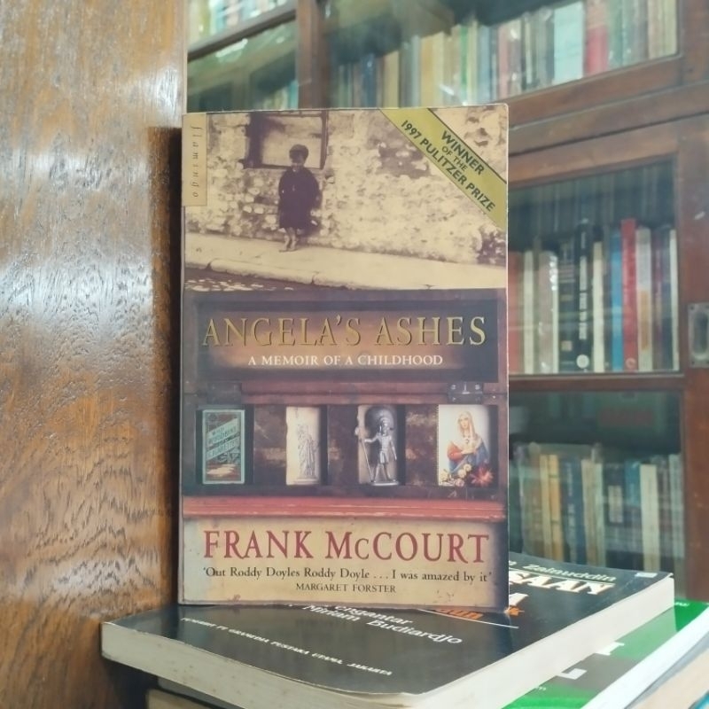 Jual Frank McCourt - Angelas Ashes a Memoir of a Childhood | Shopee ...