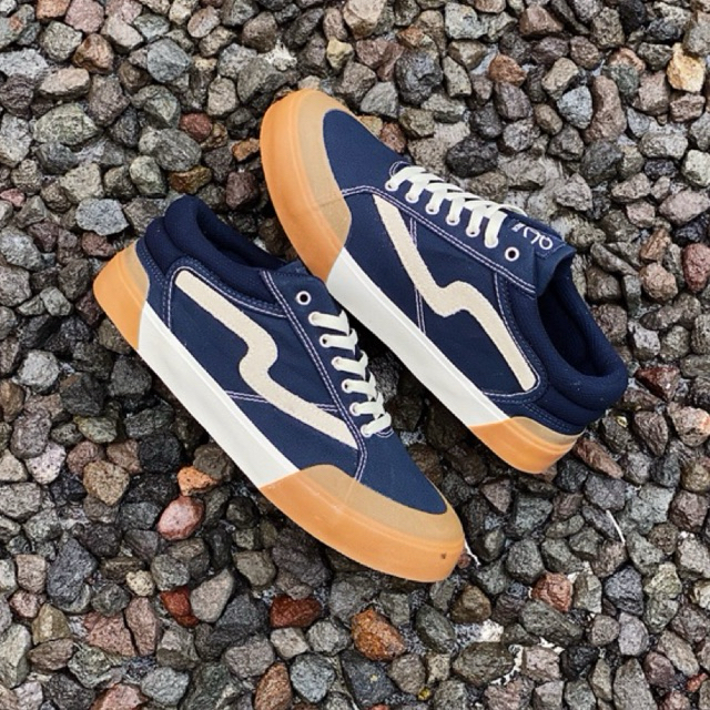 Jual PATROBAS Sepatu Patrobas Cloud Navy Low Original Made In Indonesia ...