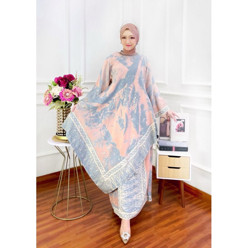 Jual SETELAN ABSTRAK ABU2 | Shopee Indonesia