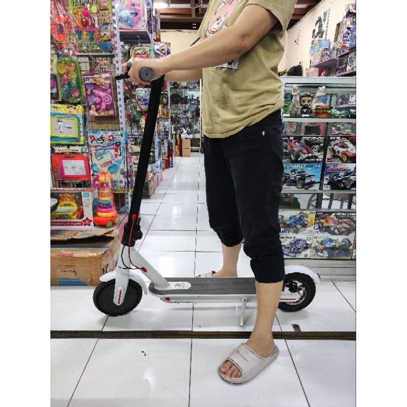 Jual skuter otoped listrik bekas kondisi normal | Shopee Indonesia