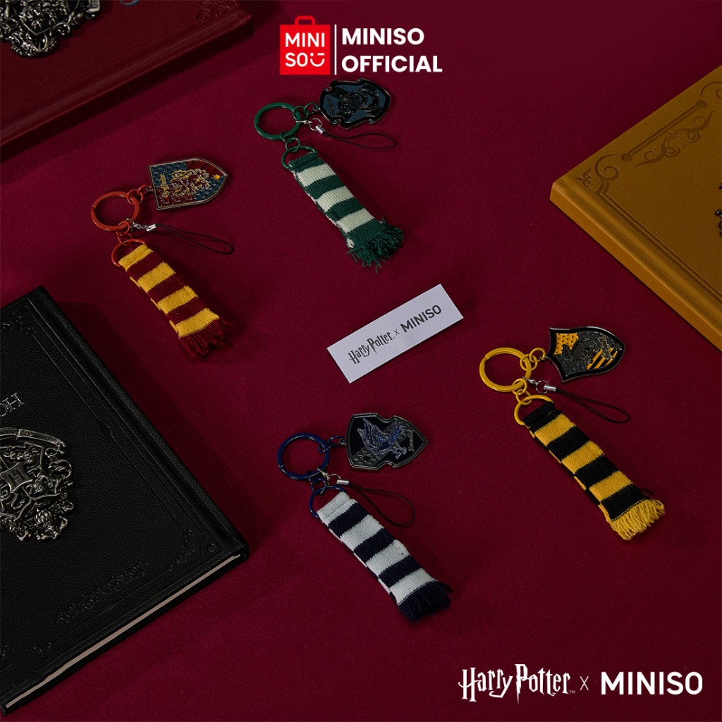 Jual MINISO x Harry Potter Strap Ponsel Syal Gryffindor Hufflepuff ...