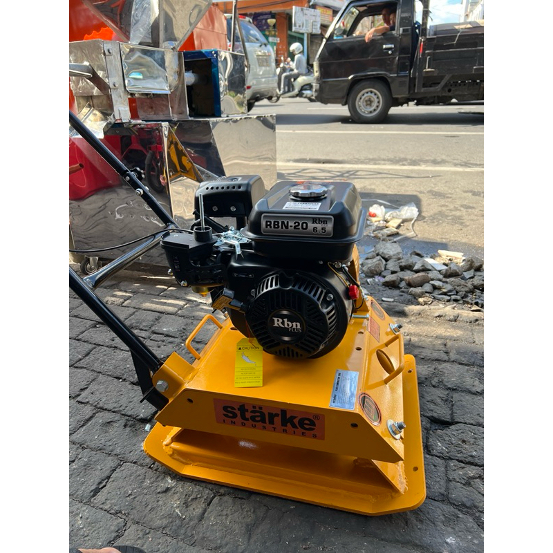 Jual STAMPER KODOK MEREK STARKE+MESIN PENGGERAK ROBIN RBN 6.5HP ...